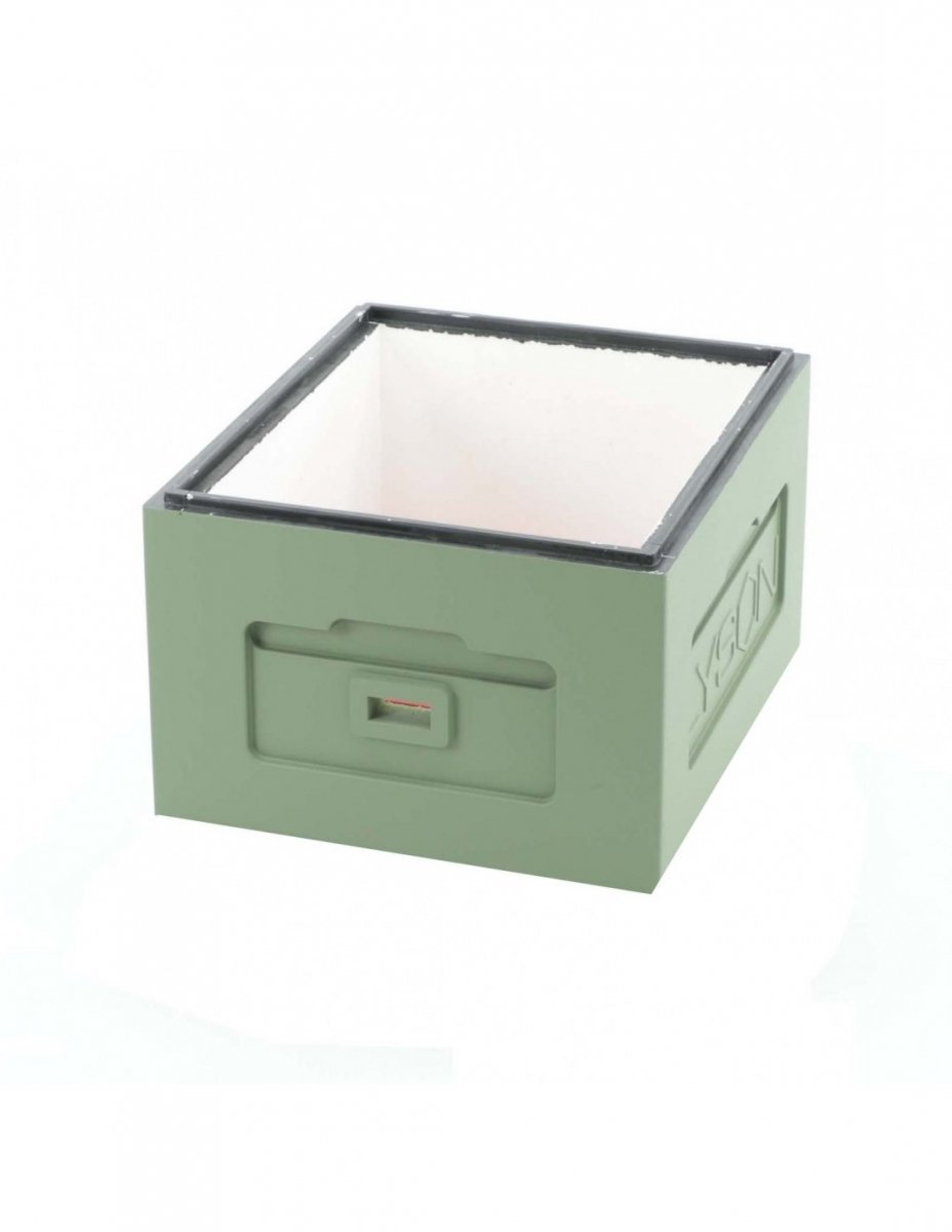 Dadant hive body - painted (green)