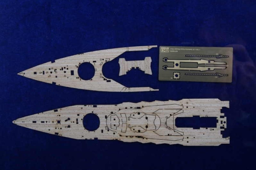 MK1 Design MD-70003 Mutsu Wooden Deck for Aoshima 1 700 - scale 1:700 ...