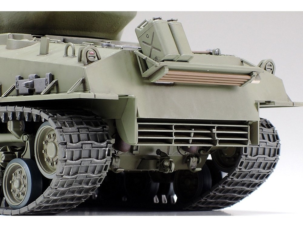 Tamiya 35346 U.S. Medium Tank M4A3E8 Sherman Easy Eight - Tanks - 1939 ...