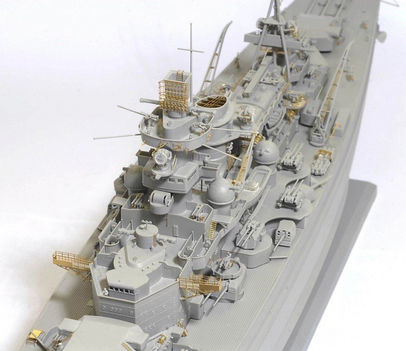 Dragon 1040 German Battleship Scharnhorst 1943 (1:350) - scale 1:350 ...