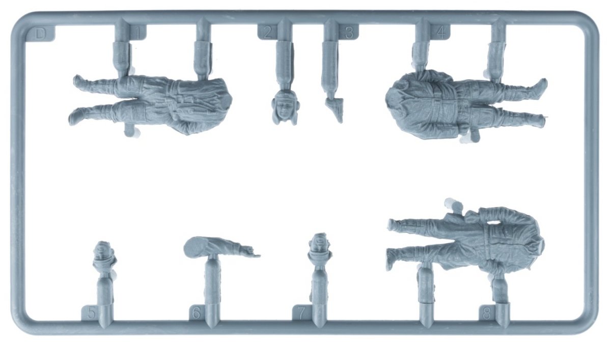 Mini Art 49026 Luftwaffe Pilots and Command Staff 1 48 - 1:48 - Figurki