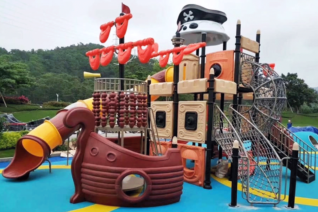 Plac zabaw statek 01